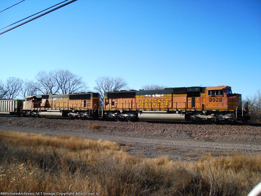BNSF 9928
